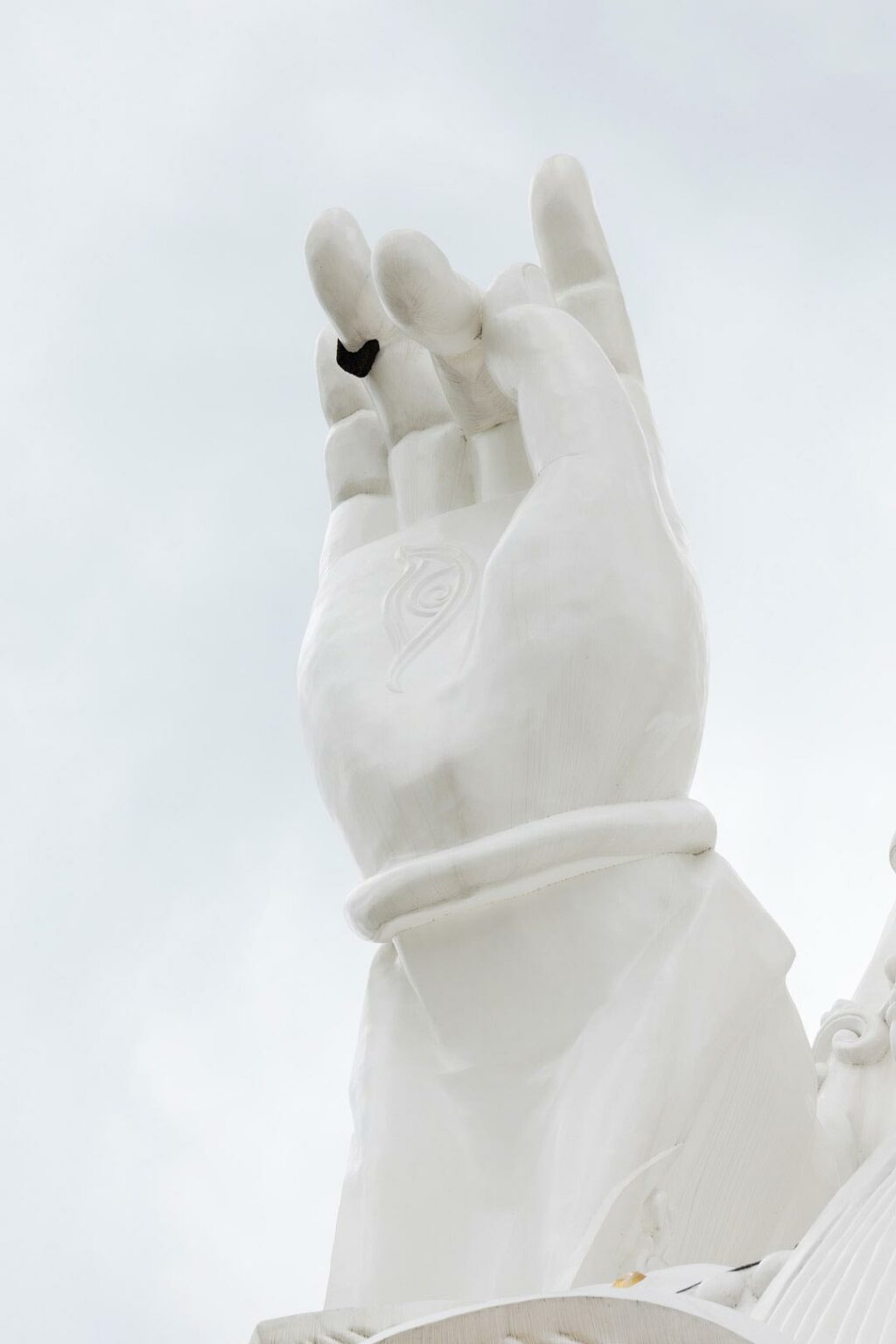Guan Yin the Bodhisattva of mercy - This Human Tribe